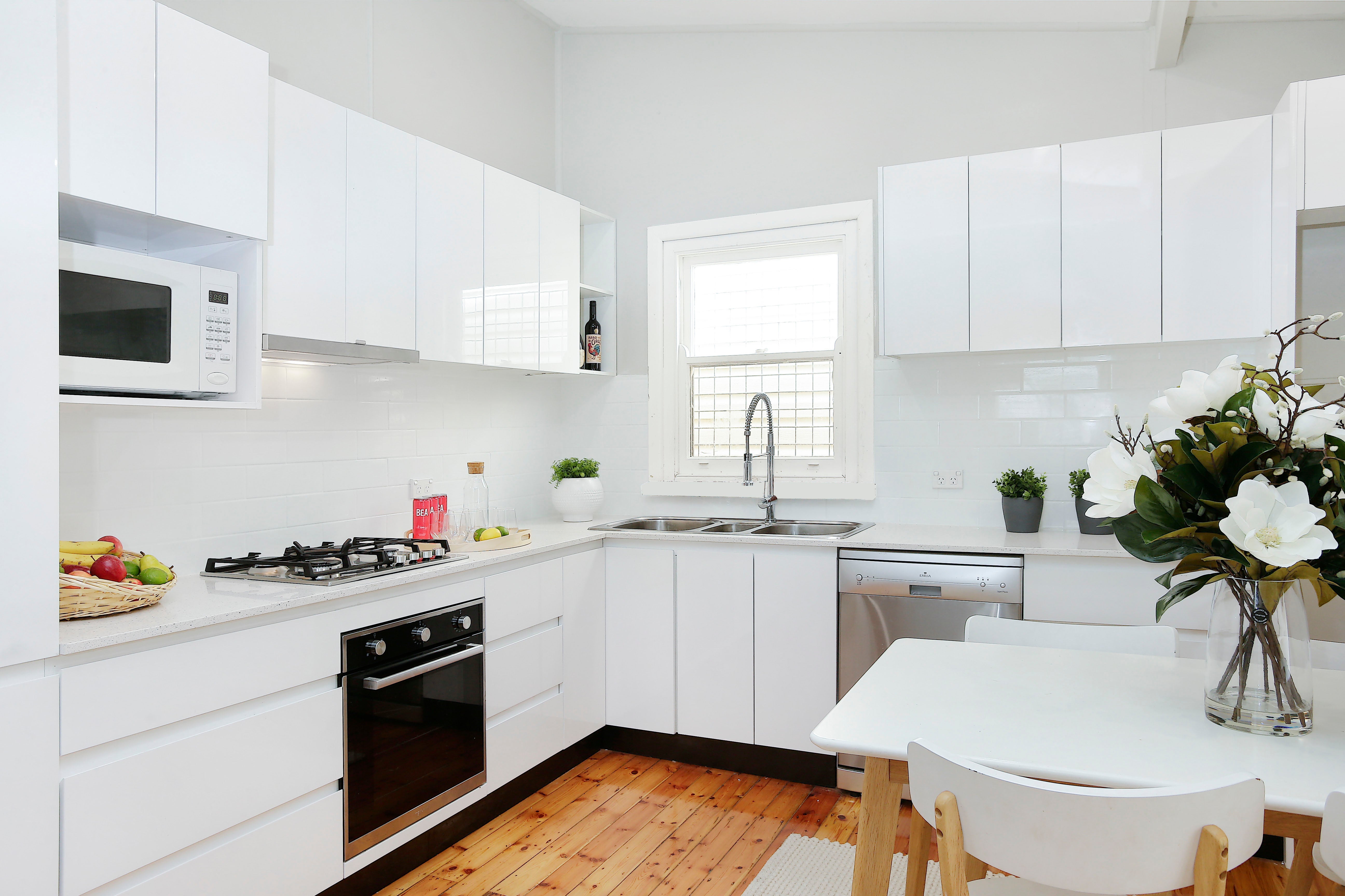 Kitchen – M+B Interiors